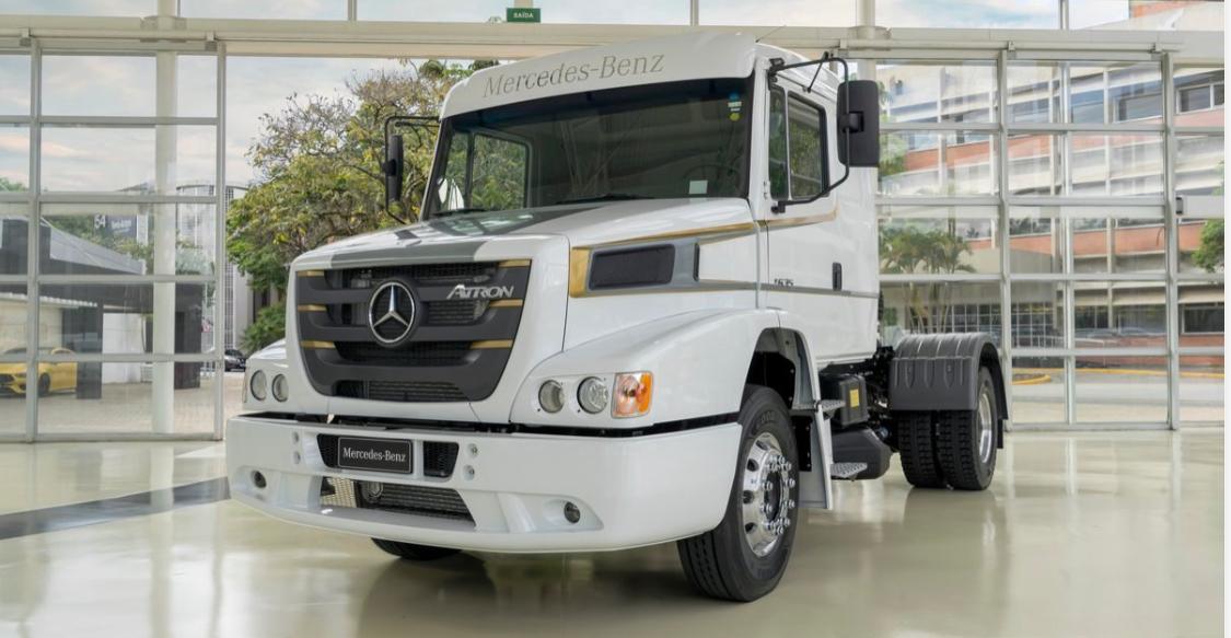 Mercedes-Benz Atron diz adeus em versão especial - NTC&Logística